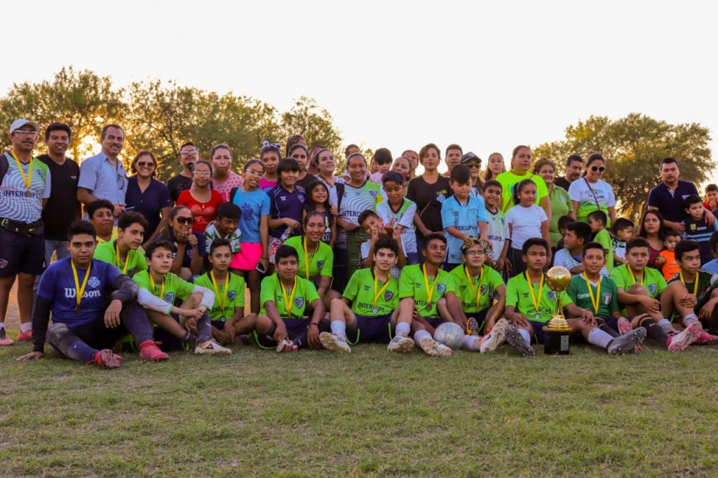 ACADEMIA INTERCUPS CAMPEONES EN TORNEO DE FUTBOL DE LA FLORIDA – El ...