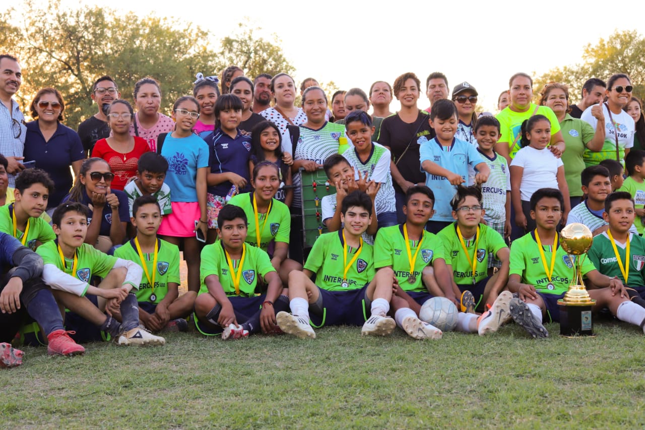 ACADEMIA INTERCUPS CAMPEONES EN TORNEO DE FUTBOL DE LA FLORIDA – El ...